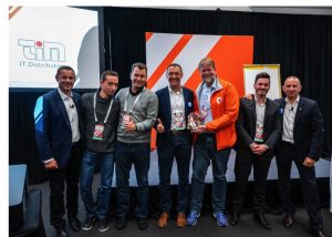 Pure Storage zeichnet VAD TIM AG als EMEA Distributor of Year aus ...