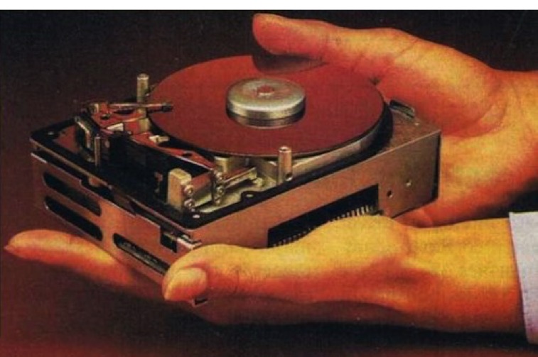 History (1985): HP 97501 HDD - StorageNewsletter